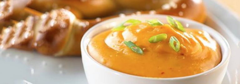 Merkts Sharp Cheddar Cheese Spread | Bel Foodservice